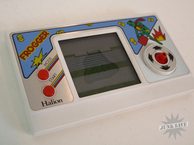 Halion Frogger LCD Handheld Game Rare Grandstand Foil Box | JunkSave