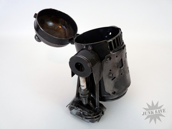 R2D2 Droid Scrap Metal Sculpture Tabletop Steampunk | JunkSave